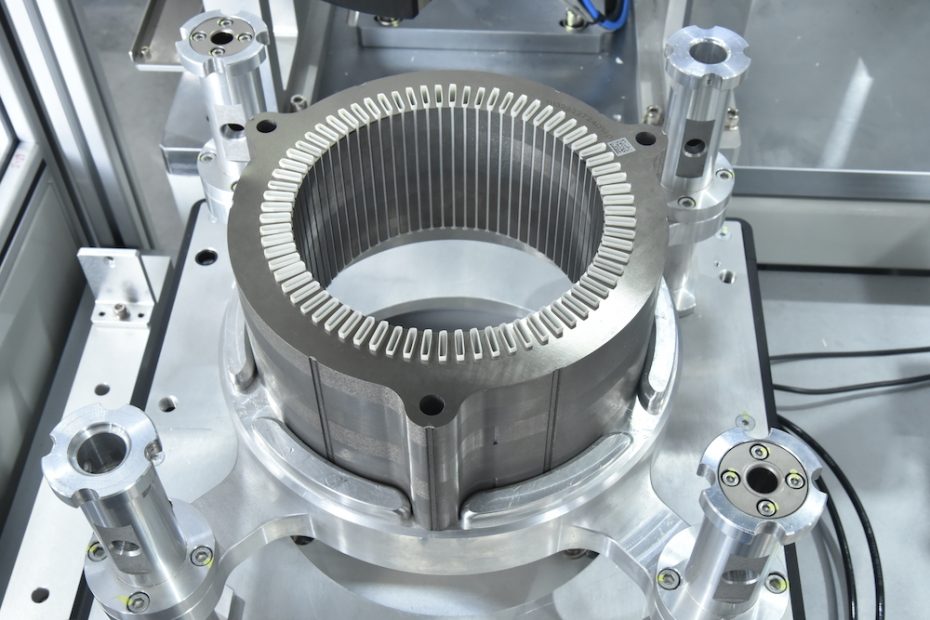 Paper insertion - 巨力自动化设备（浙江）有限公司